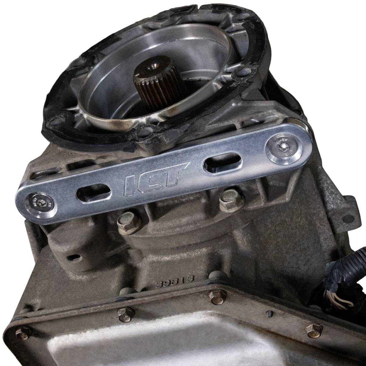 4WD 8L90 10L90 Transmission to 2wd GM Mount Adapter – ICT Billet