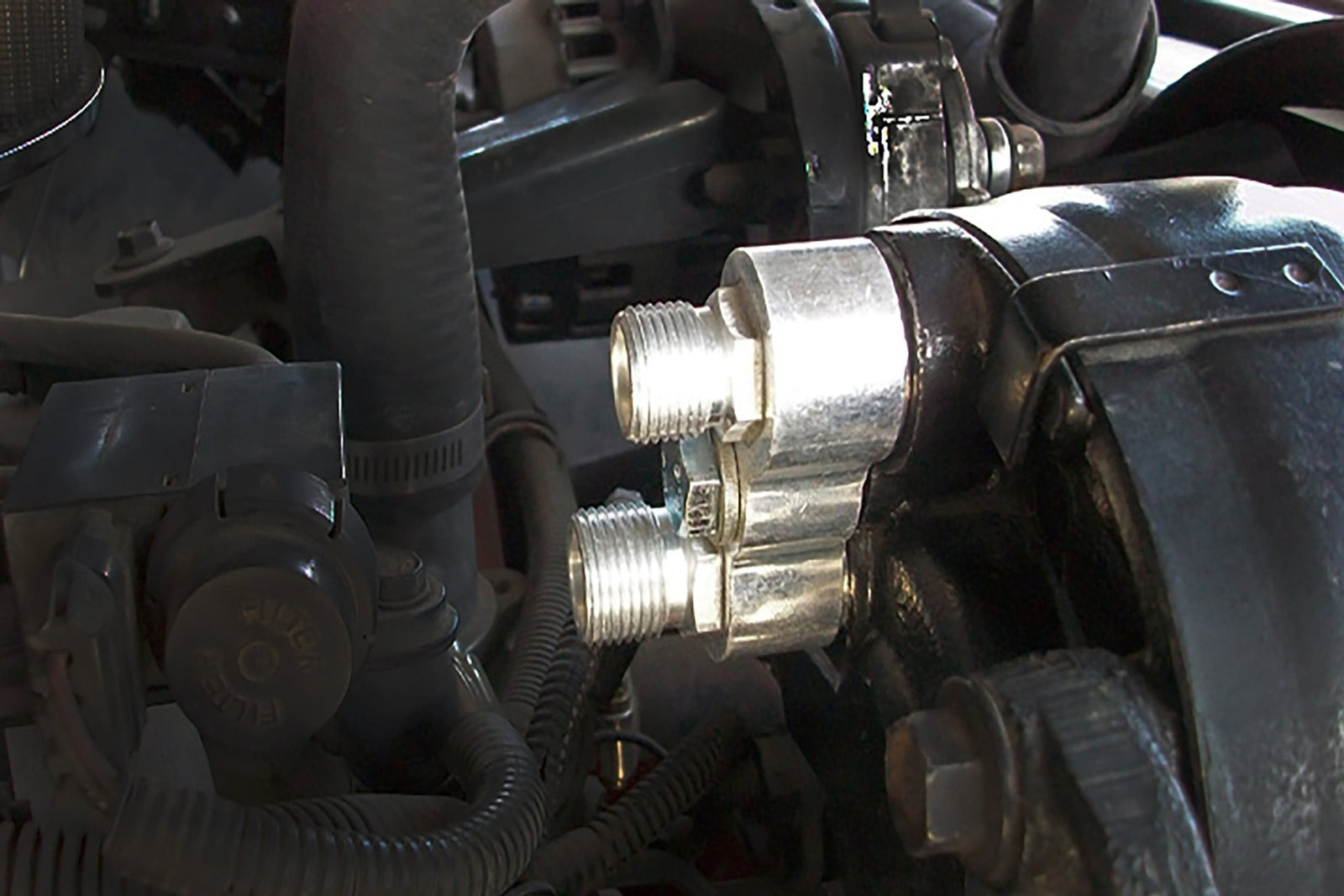 Vintage Air GM R4 A6 Air Conditioning AC Compressor Hose Fitting Manif ...